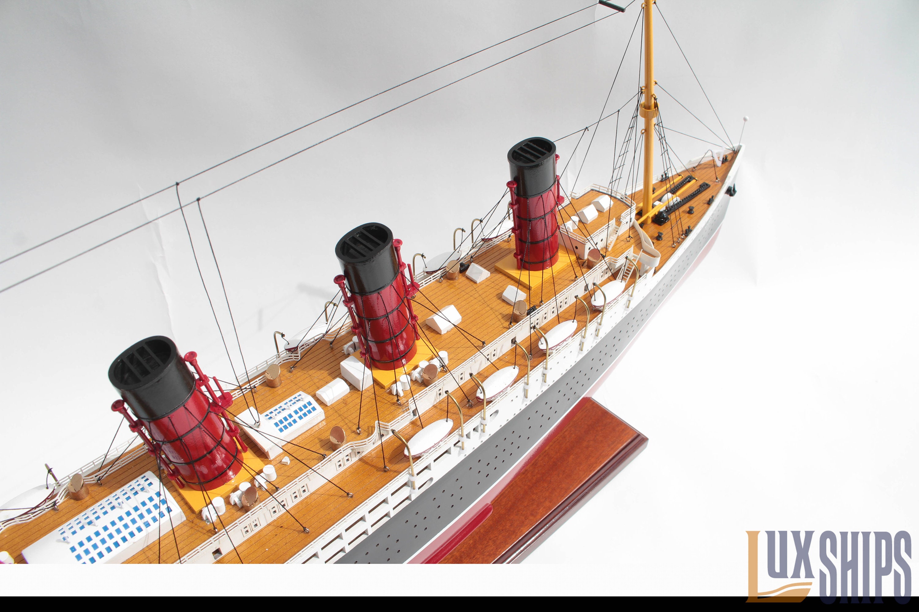 RMS Lusitania Model Ship - Etsy UK
