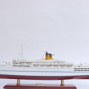 SS Guglielmo Marconi Model Ship - Etsy