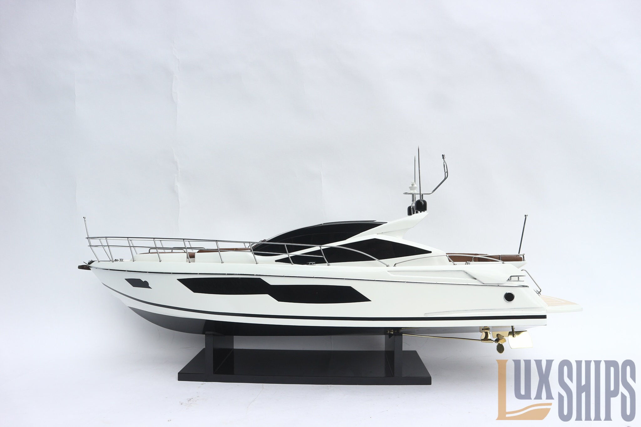 Sunseeker Predator 80 Ship Model Sunseeker Predator 80 Yacht - Etsy
