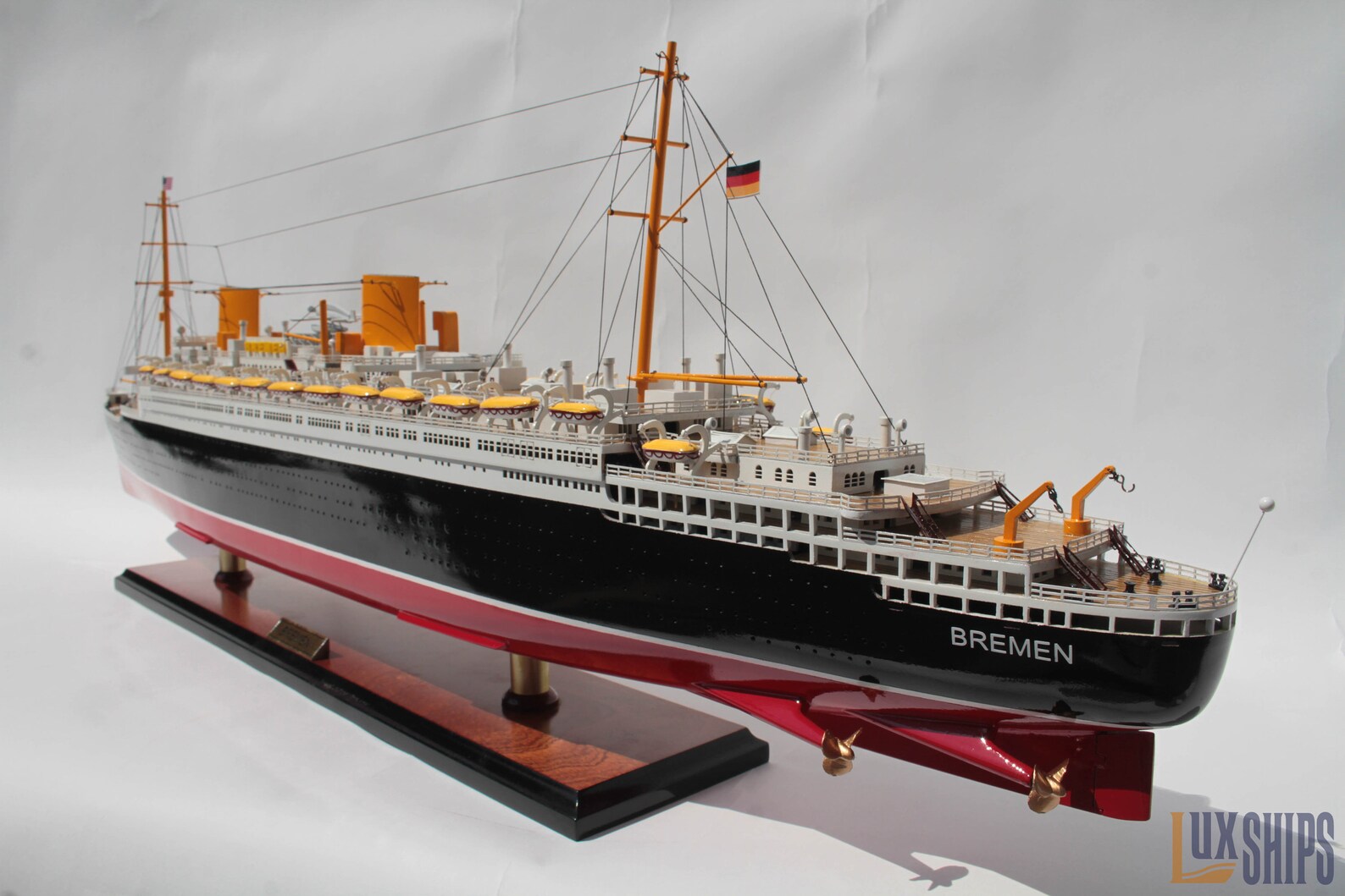 SS Bremen Ship Model - SS Bremen Model Ship - SS Bremen Wooden Ship ...