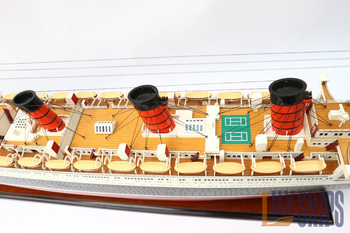 RMS Queen Mary Ship Model RMS Queen Mary Wood Ship Model - Etsy