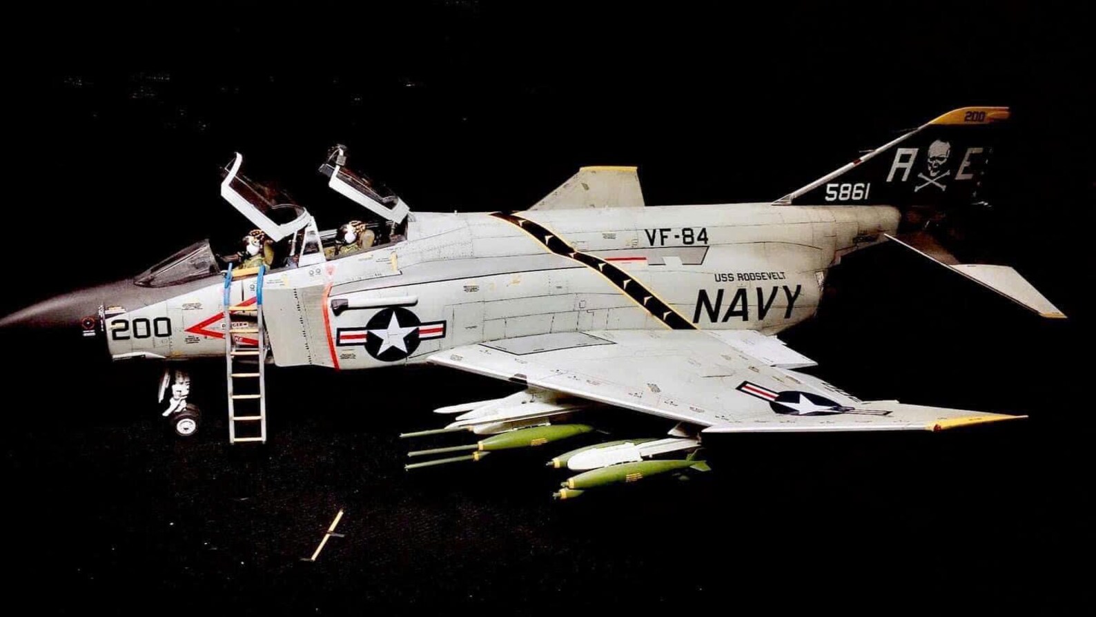 Pre-order, Mcdonnell Douglas F-4E Phantom II, Scale 1/32 Built and ...