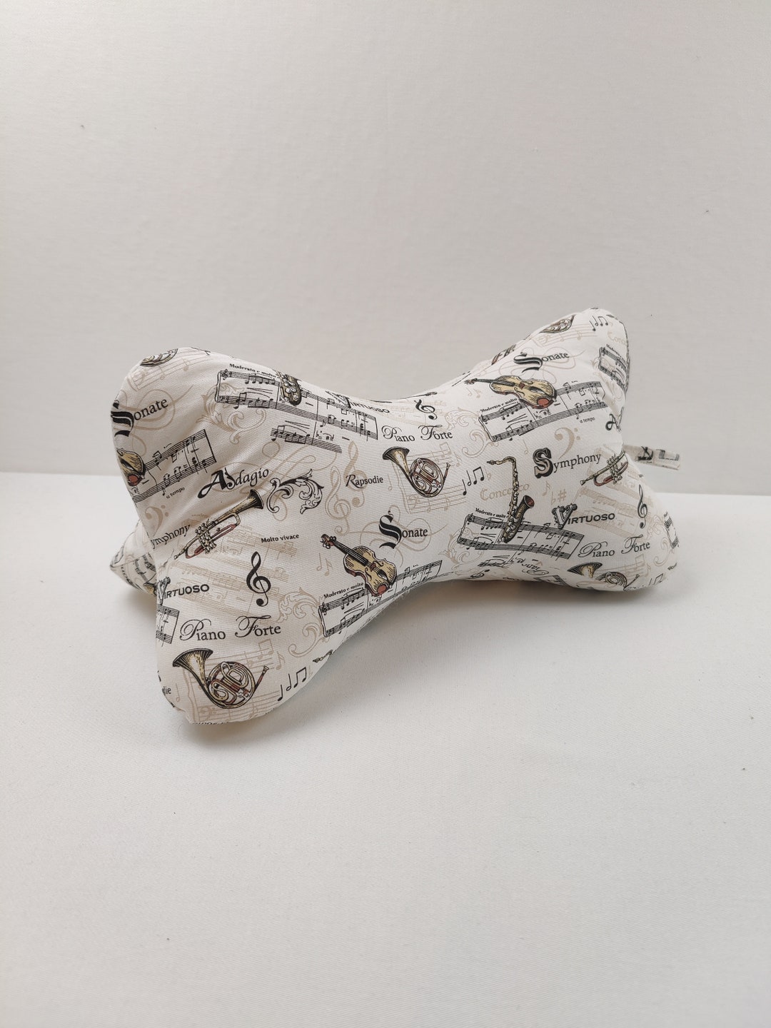 Reading Pillow Reading Bone - Motif With Music Notes and Instruments ...