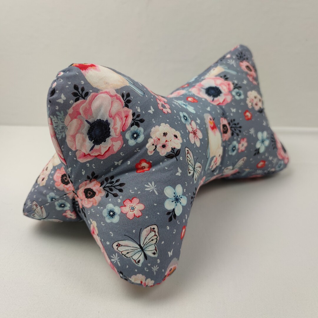 Reading Cushion Reading Bone Robin With Flowers Blue-gray | Children's ...