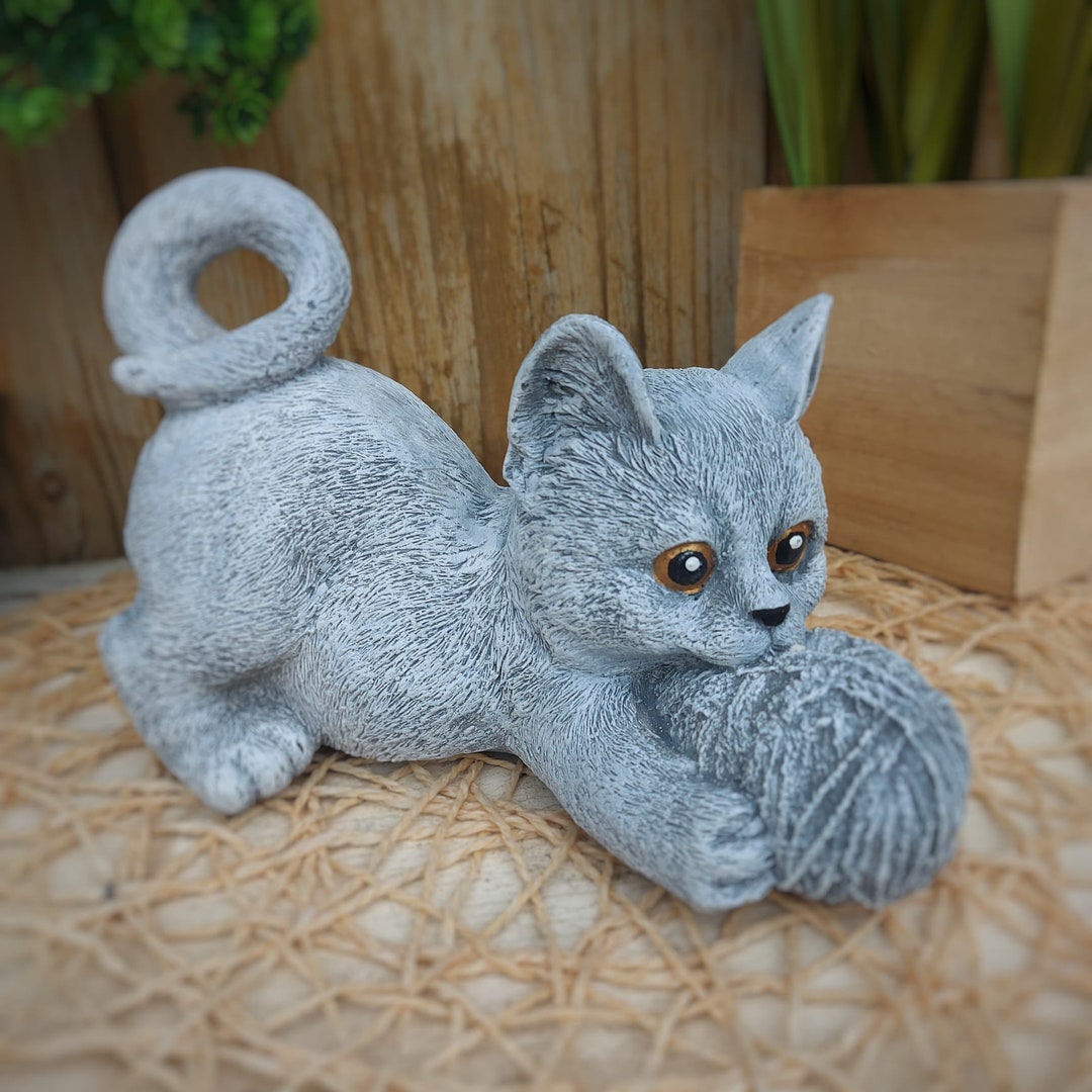 Stone Figure Cat Playing Garden Figure Frost-proof Cast Stone Garden ...