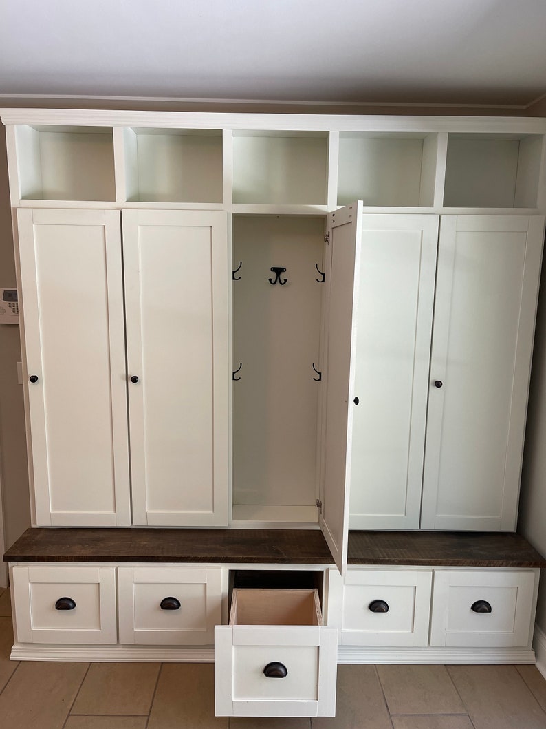 The Jim | Hall Tree| Mudroom Organization| Entryway| Coat Rack| Lockers ...