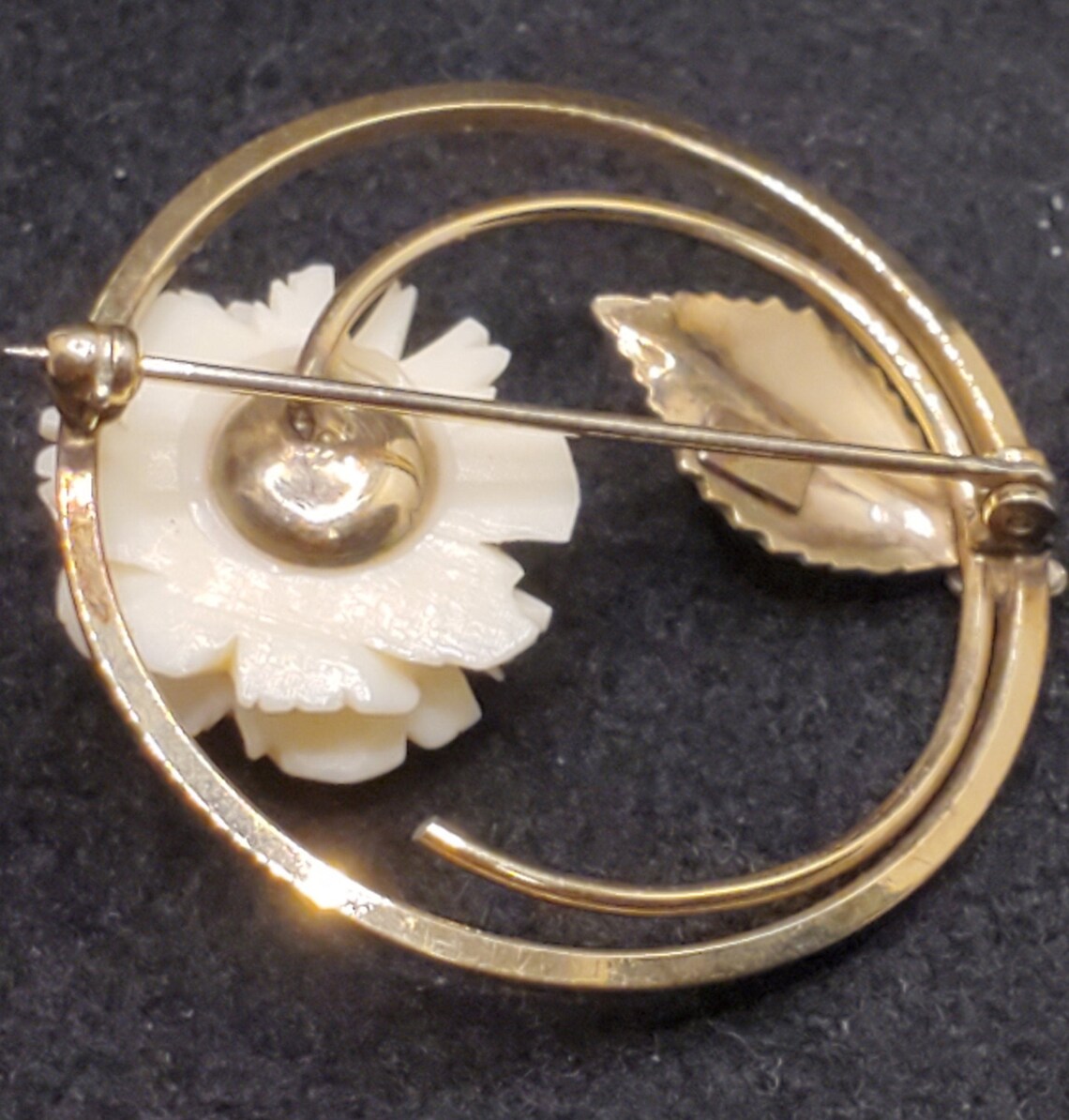 Vintage 1950's Winard Jewelry Co. Rose and Leaf Brooch Pin Carved Bone ...