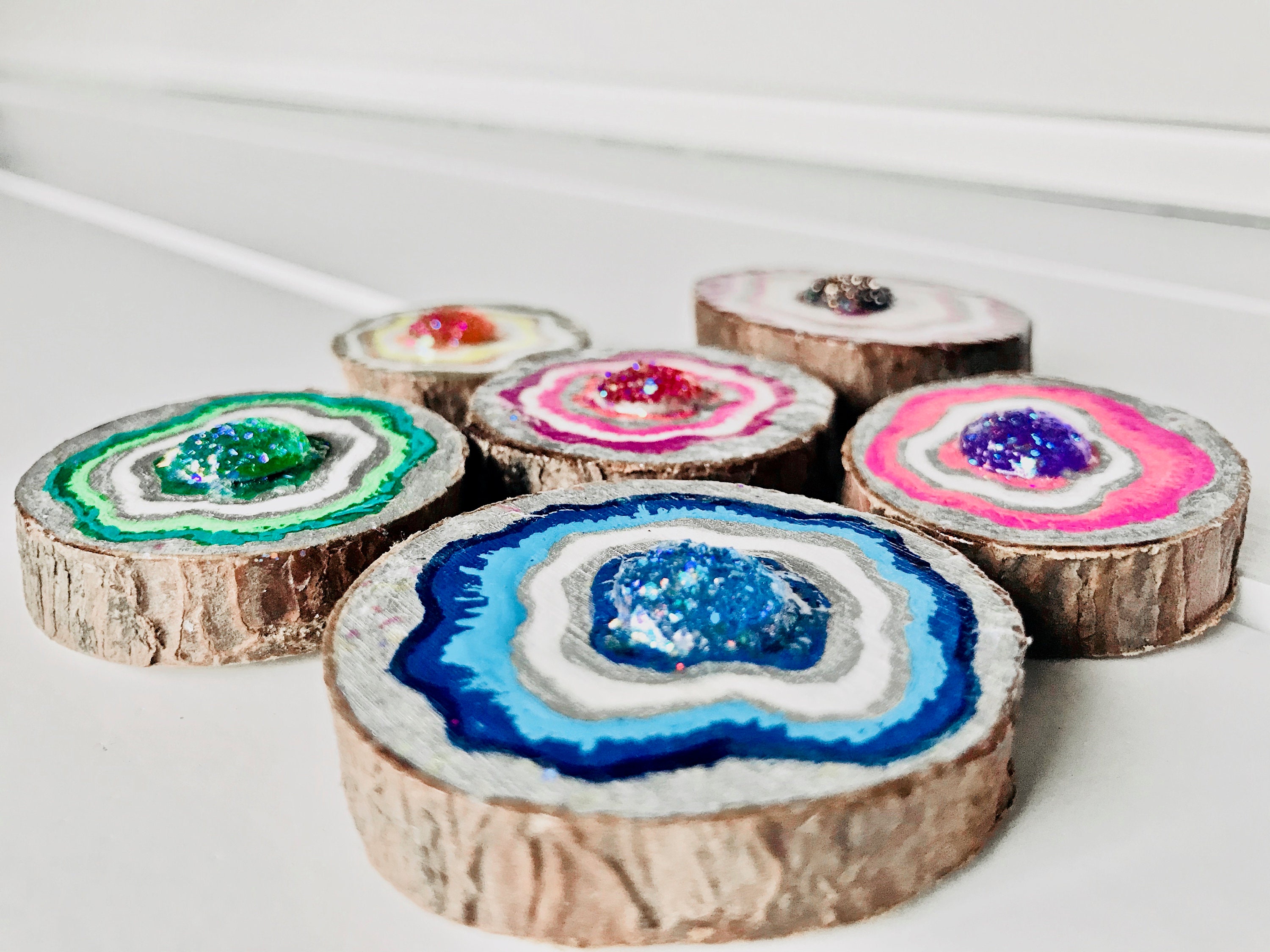 Set of 3 Geode Druzy Magnets/ Wood Slice Art/ Pretty Gemstone | Etsy