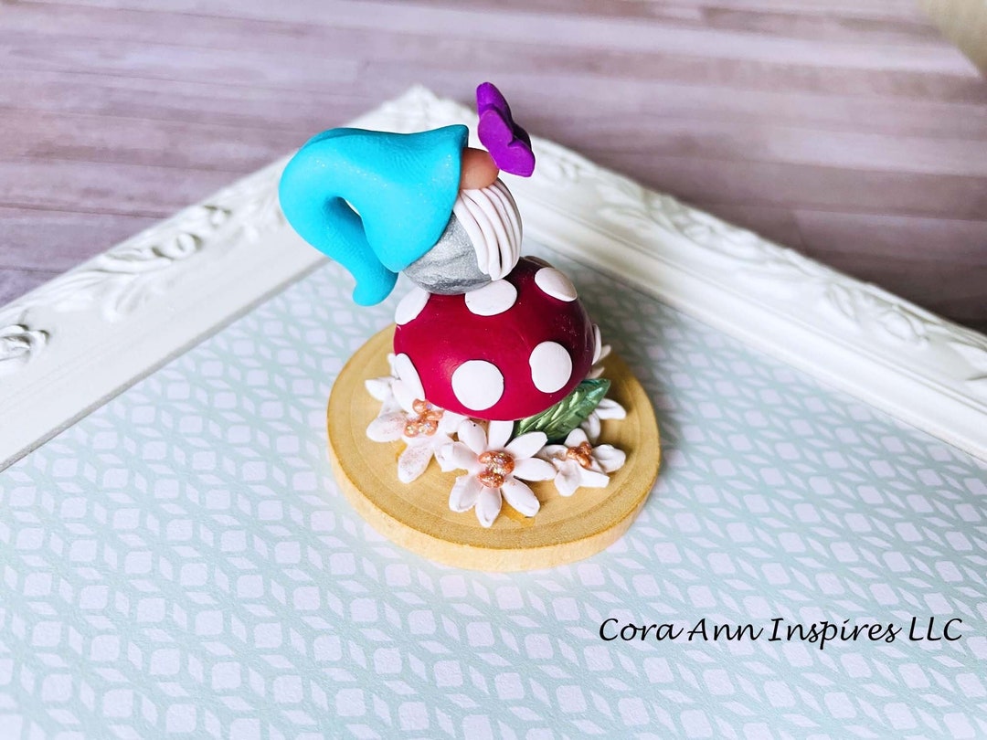 Toadstool Gnome, Classic Gnome Gift, Summer Decor, Mushroom Gnome Decor ...