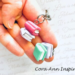 Stack of Books Keychain, Miniature Book Bag Clip, Book Lovers Gift ...