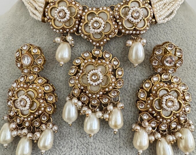 White Pearl Kundan Antique Dull Gold Necklace Set/ Bollywood Jewelry ...