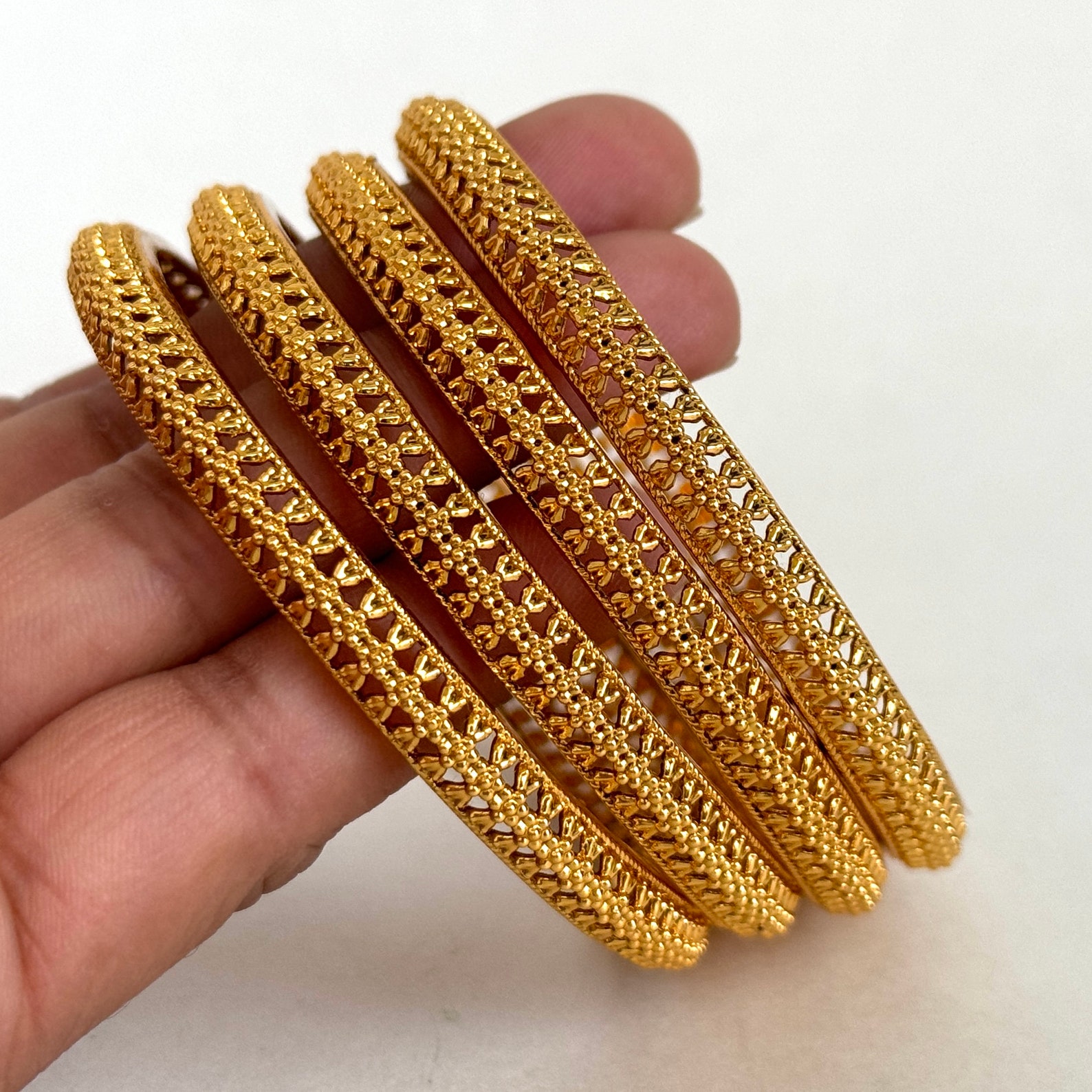 Indian Gold Bangles, Temple Jewelry, South Indian Bangles, Kada Bangles ...
