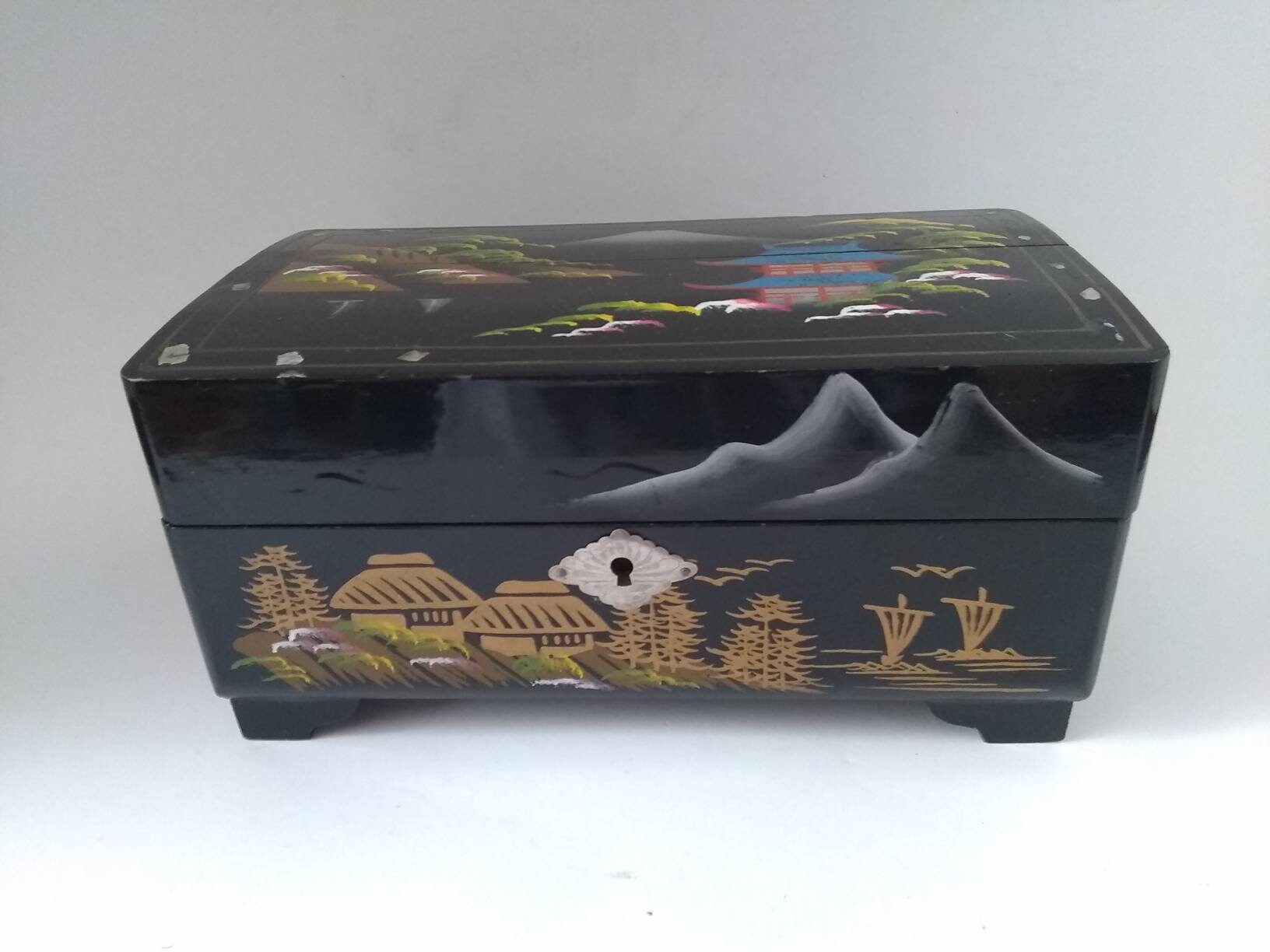Vintage 1950s Musical Jewelry Box Lacquer Mother of Pearl Inlay - Etsy