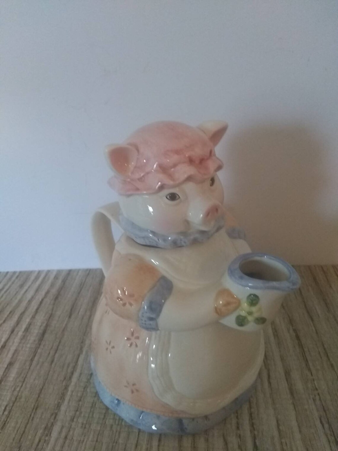 Pig Tea Pot Ceramic Farm Swine Collectible Tea Figurine - Etsy