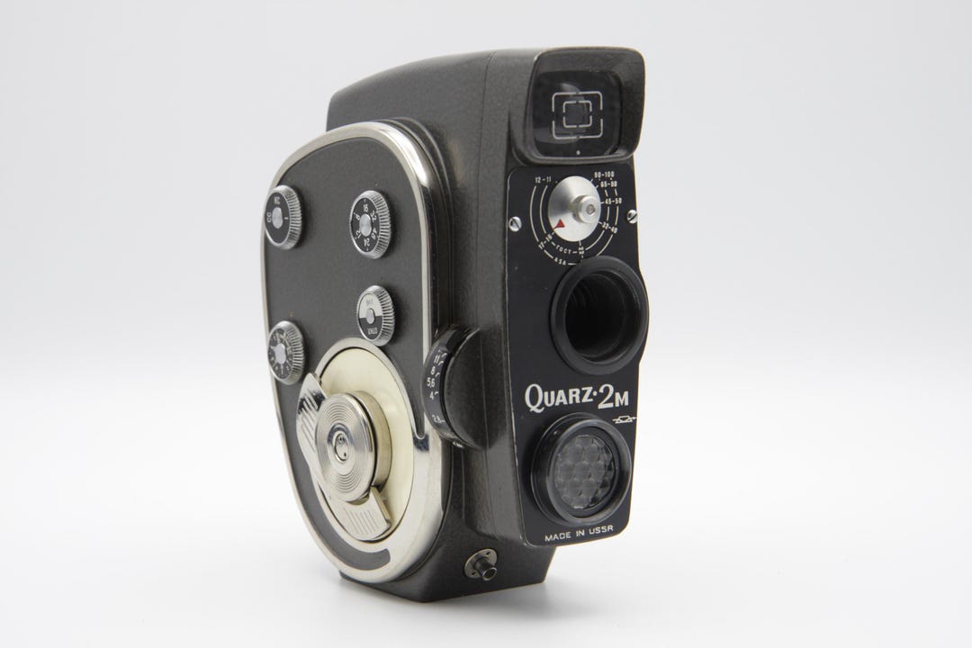 Quartz 2M (Q) Cine Film Movie Camera Vintage in Original Black Leather ...