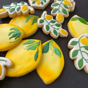 Lemon Themed Decorated Sugar Cookies - Baby Shower Lemons Sugar Cookies ...