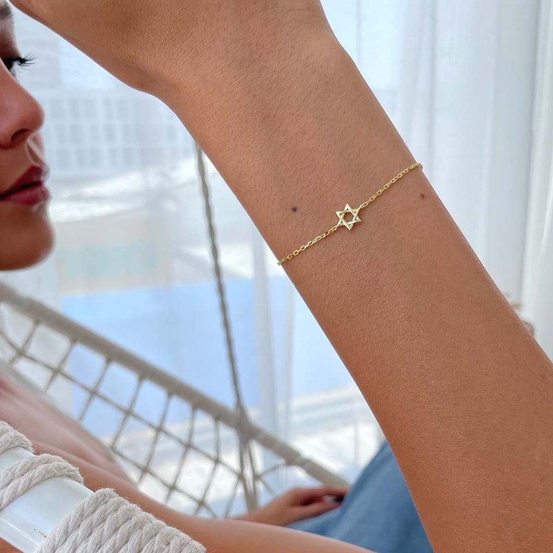 Star David Hand Bracelet - Etsy