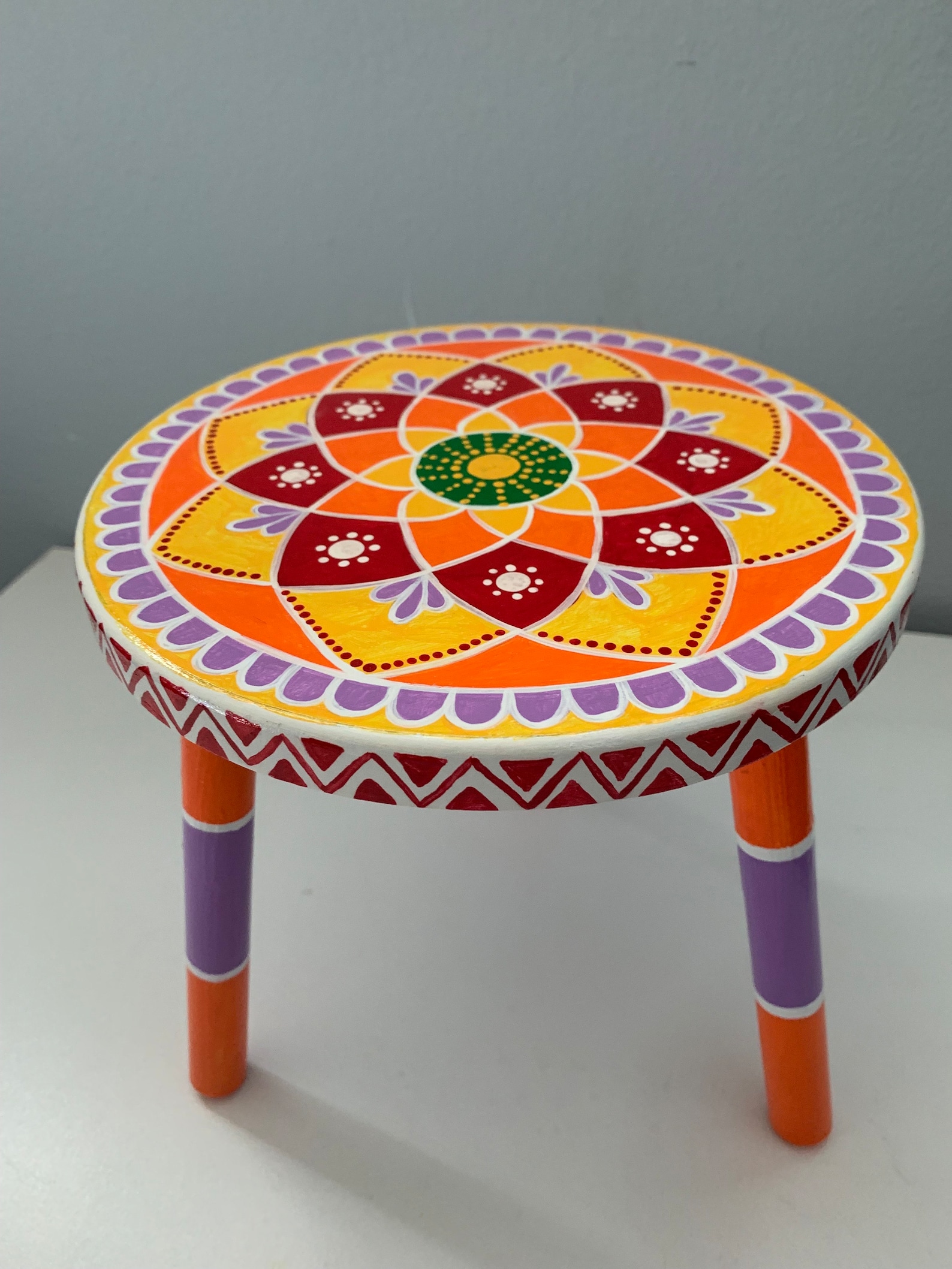 Mandala Art Stand /kolam Manai /peeta /pooja Stand/chowki/pazhakai ...