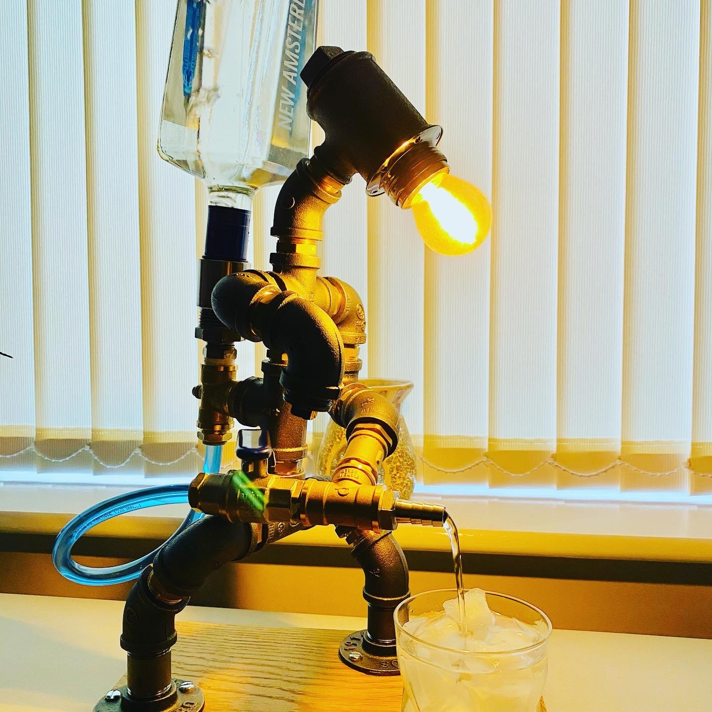 Pipeman Drinks Dispenser - Etsy