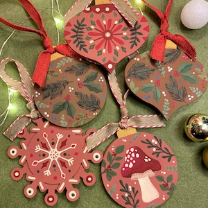 3-pack of Nostalgic Holiday Mushroom and Snowflake Hand-painted Wood ...