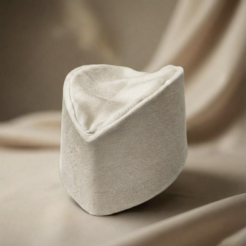 Royal Moroccan Fez Hat – Handmade Ceremonial Tarbouche – Soft Moroccan ...