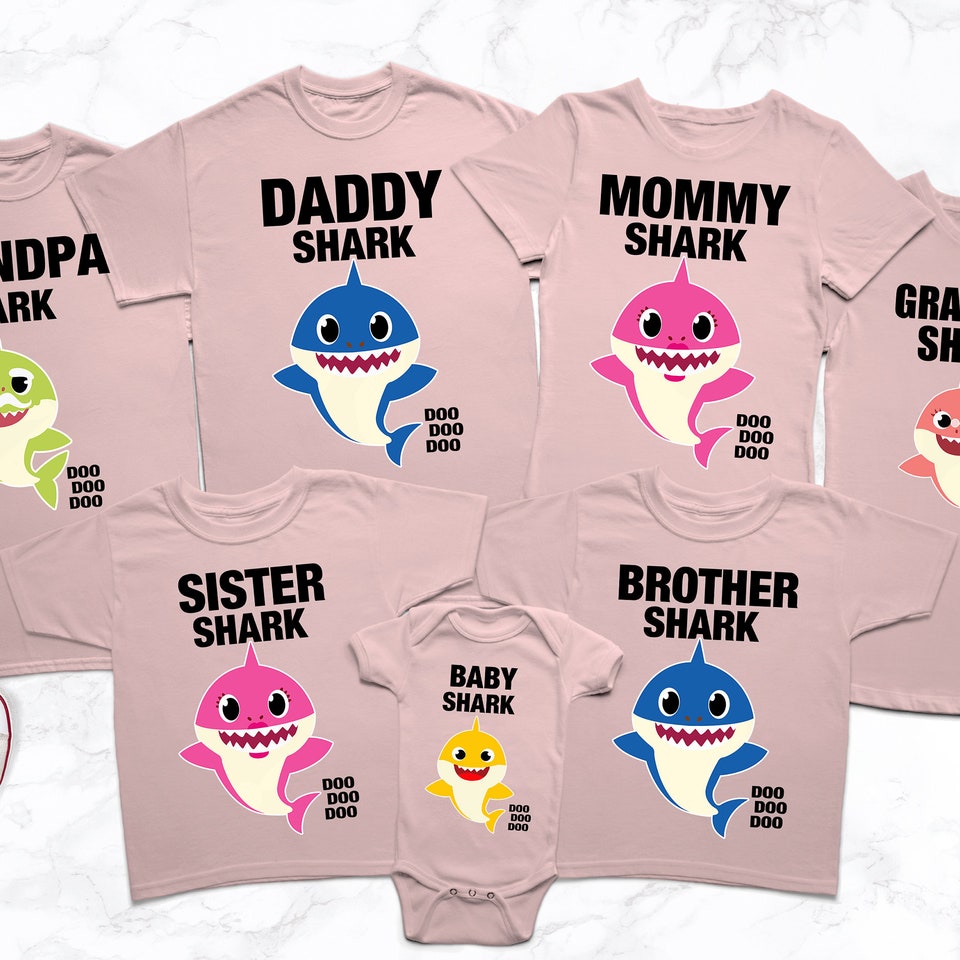 Matching Baby Shark Family Shirts - Mommy Shark Daddy Shark Baby Shark ...