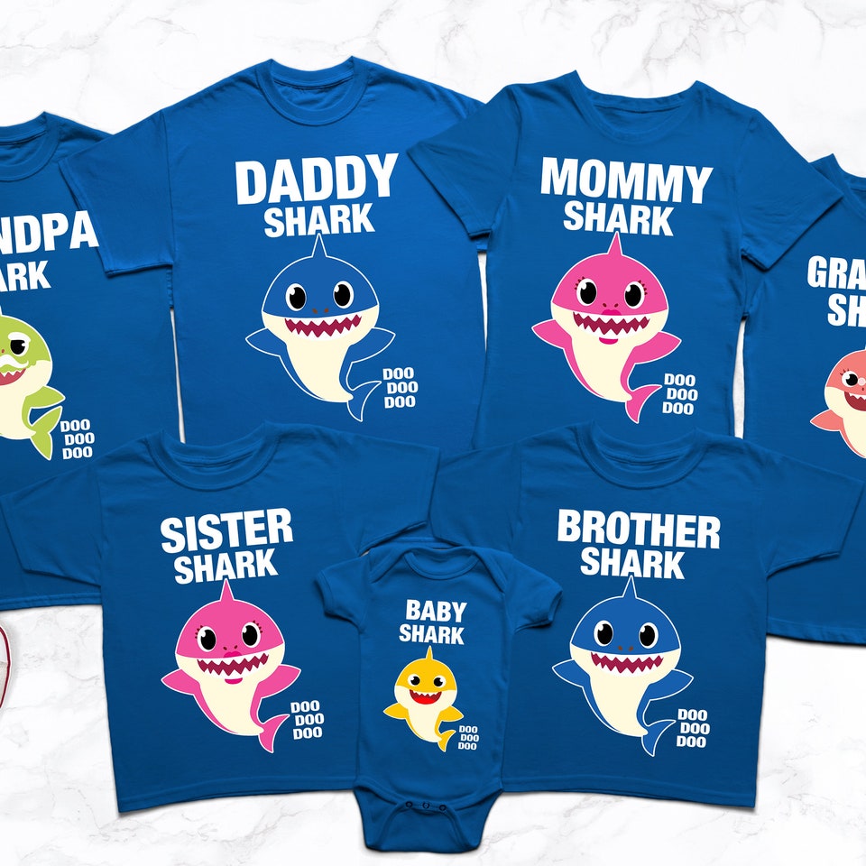 Matching Baby Shark Family Shirts - Mommy Shark Daddy Shark Baby Shark ...