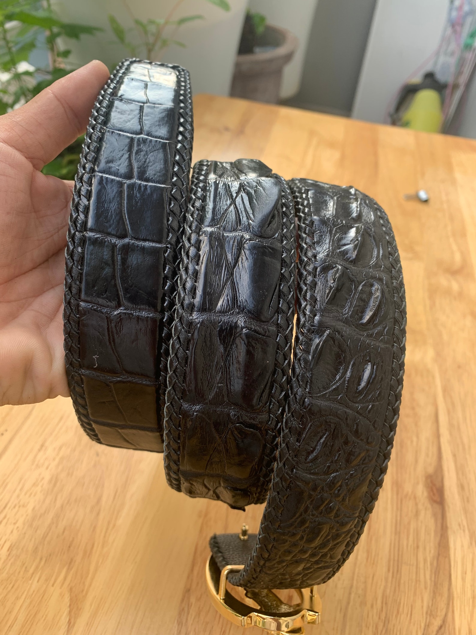 Black Genuine Vietnamese alligator skin belt for menMen | Etsy