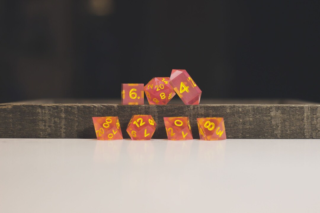 Strawberry Lemonade Dnd 7 Piece Dice Set - Etsy