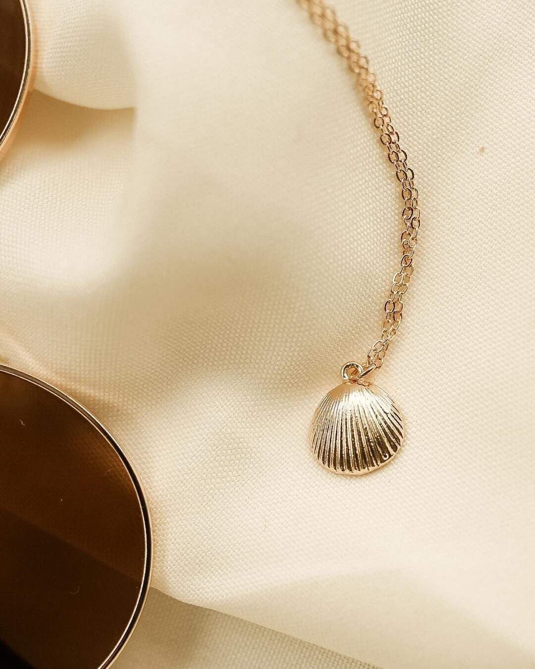 Seashell Necklace for Women. Seashell Necklace Gold. Seashell Pendant ...