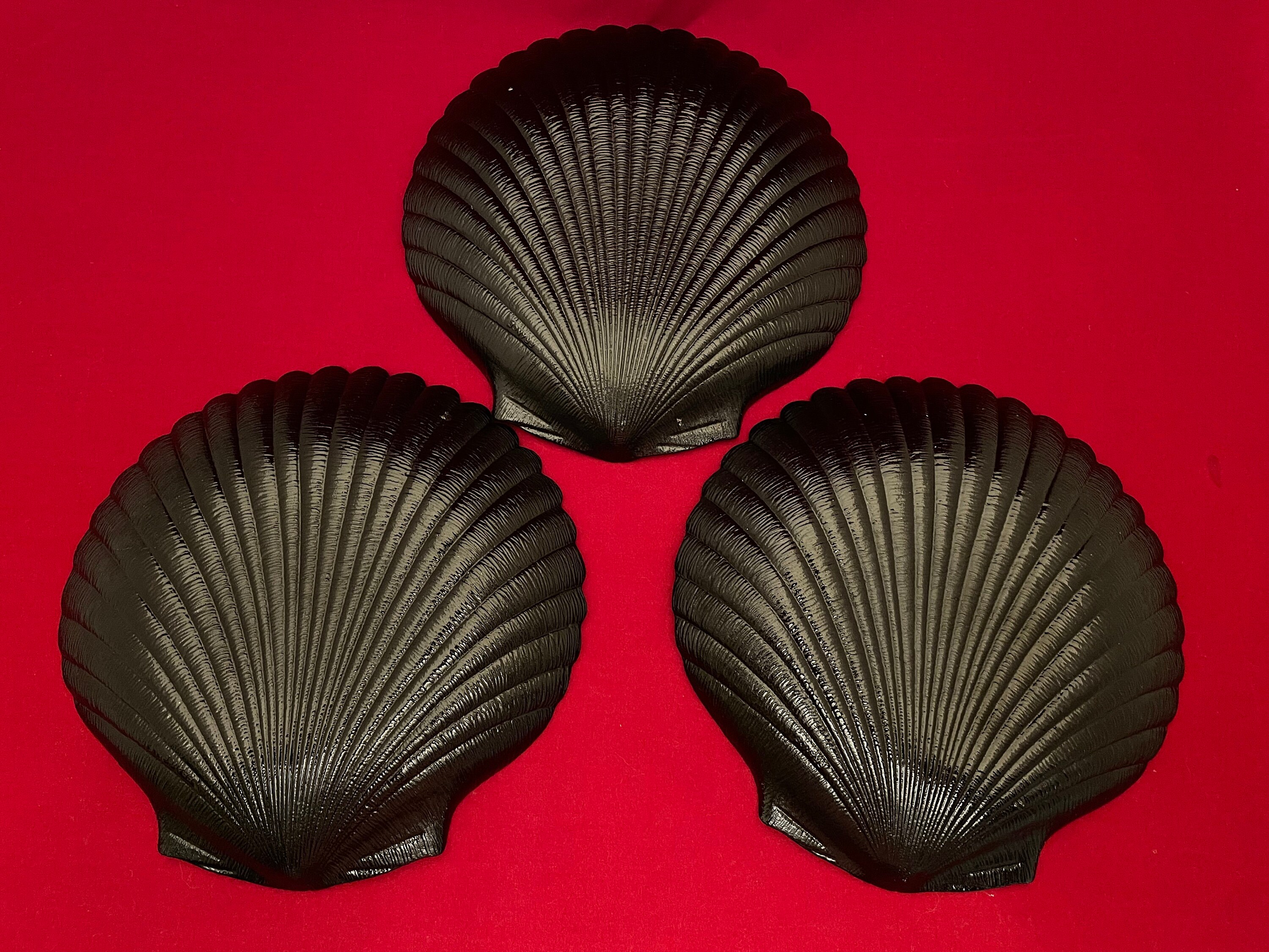 Vintage ARCOROC 8 Scallop Shell Plate, Durable Black Milk Glass, Beach ...