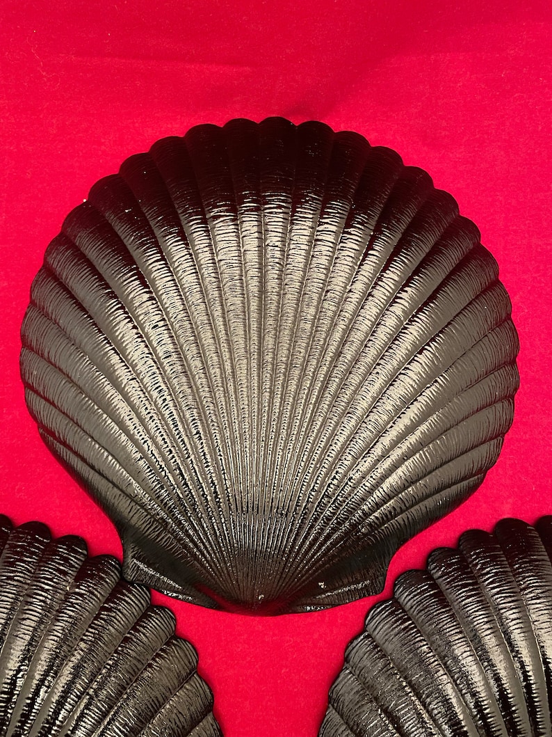 Vintage ARCOROC 8 Scallop Shell Plate, Durable Black Milk Glass, Beach ...