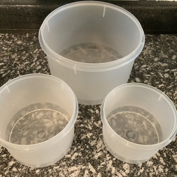 Round Containers - Etsy