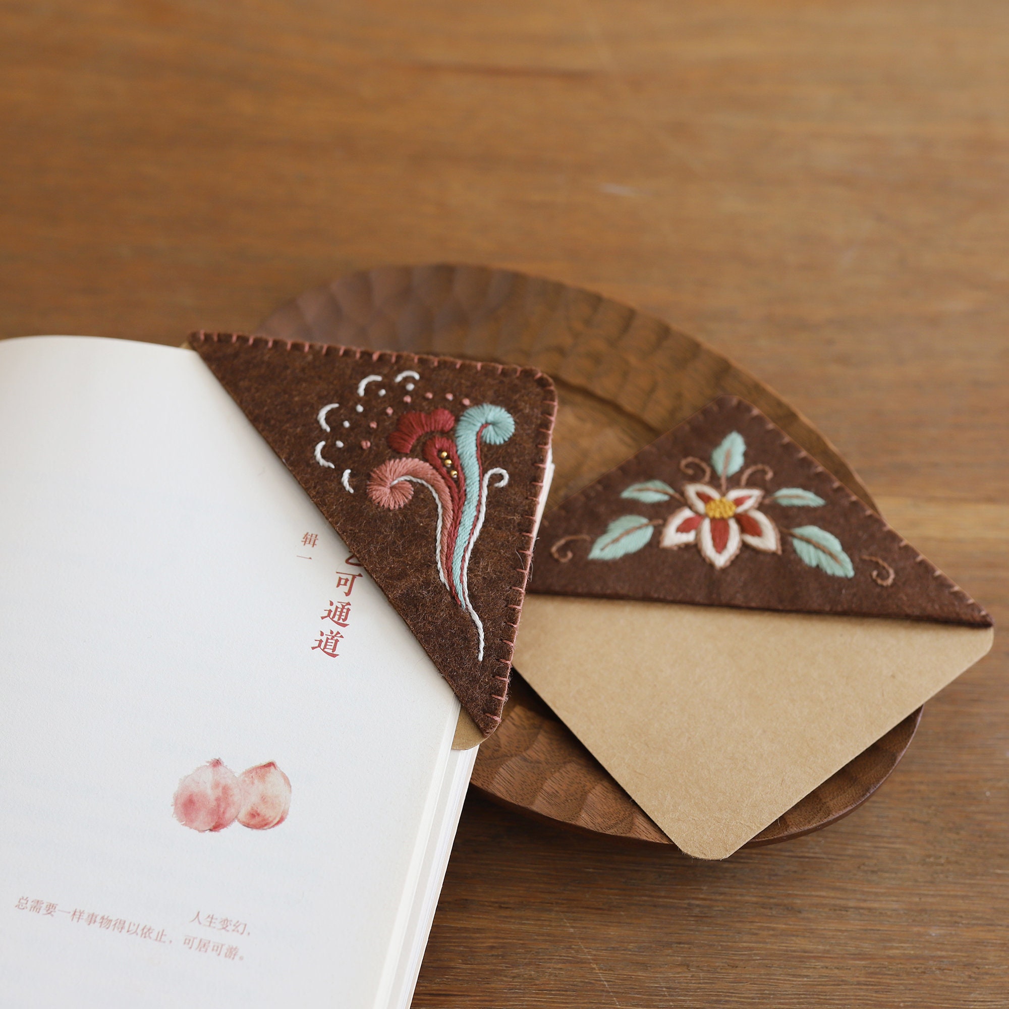 DIY Embroidery Kit Page Corner Bookmark, Embroidery Start Kit, Hand ...