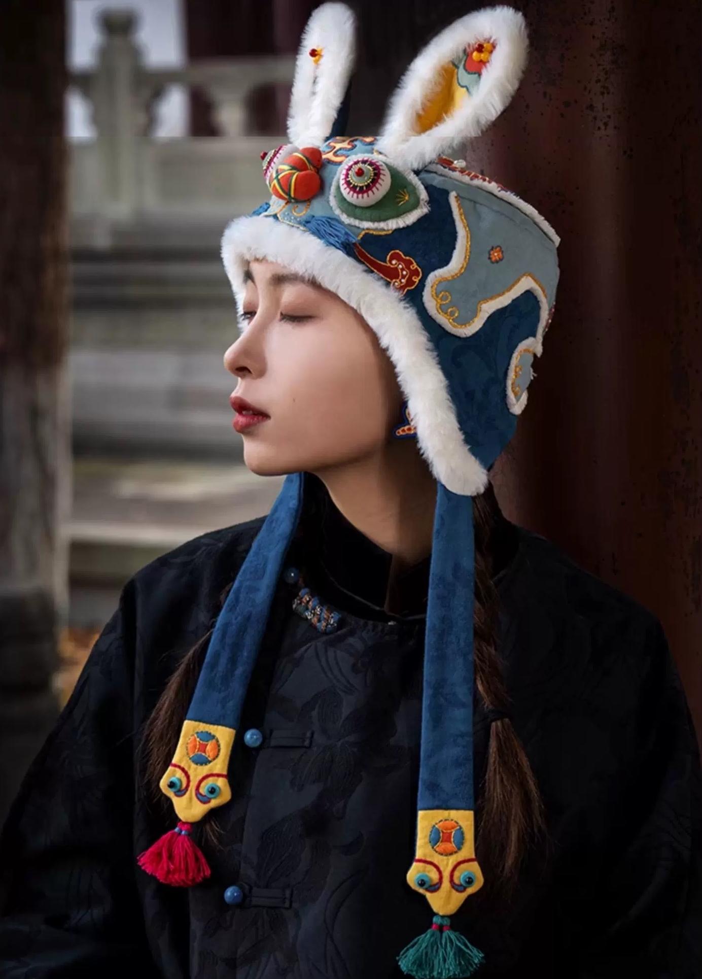 Snake & Rabbit Hat DIY Emrboidery Kit, Hand-sewing Hat, Handmade ...