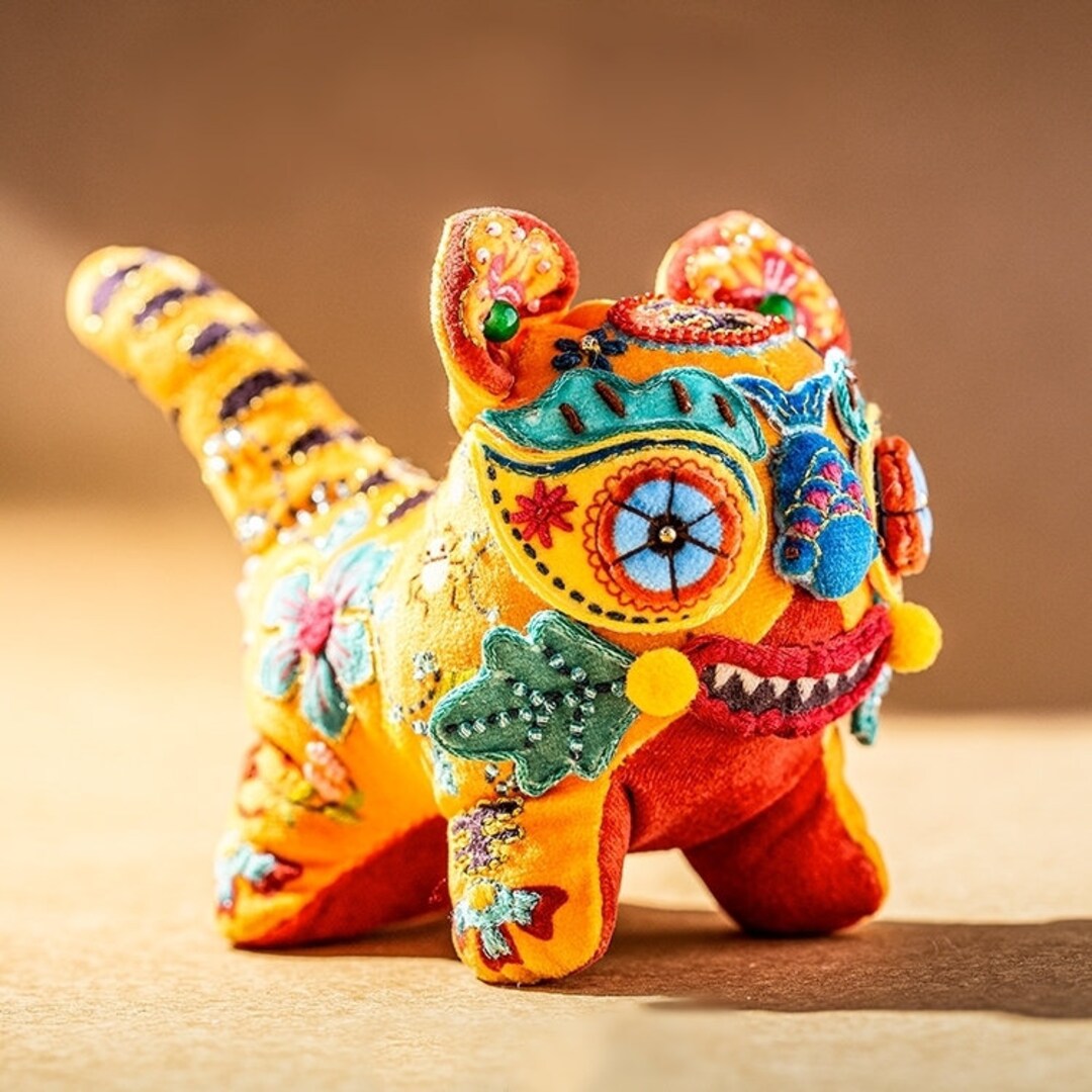 Embroidery DIY Kit for Beginners, Unique Auspicious Fabric Tiger, Hand ...