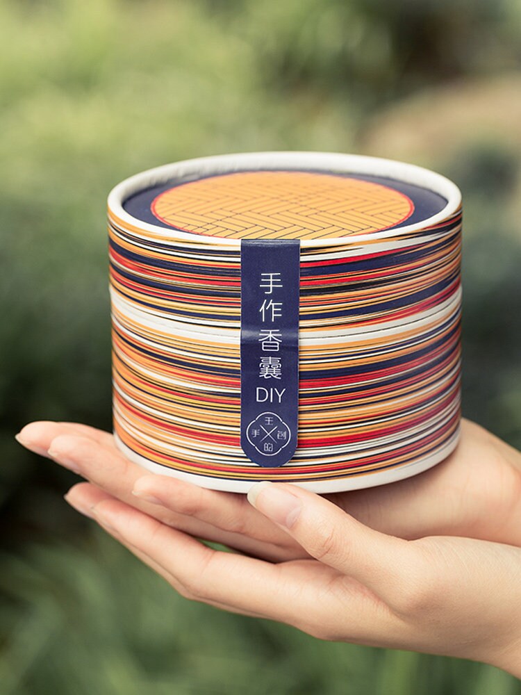 Triangle Sachet Amulet / DIY Embroidery Kit for Beginners / Pack of 5 ...