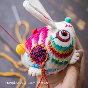 Rabbit Amulet, "happiness and Love Forever", Hand-embroidered Chinese ...