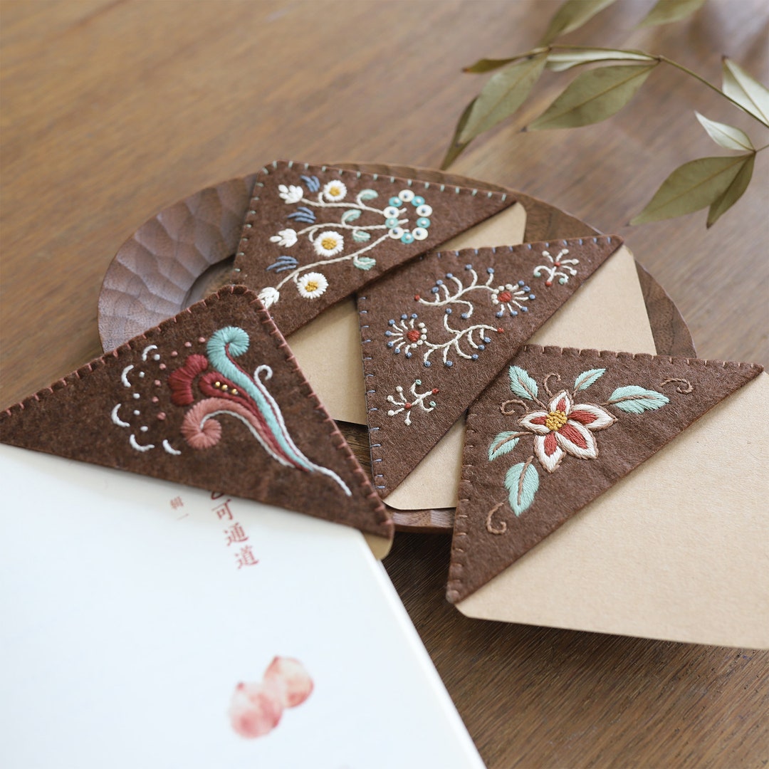 DIY Embroidery Kit Page Corner Bookmark, Embroidery Start Kit, Hand ...