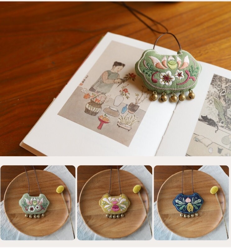 Lock Shape Lotus Pattern Amulet / Beginner DIY Emrboidery Kit Handmade ...