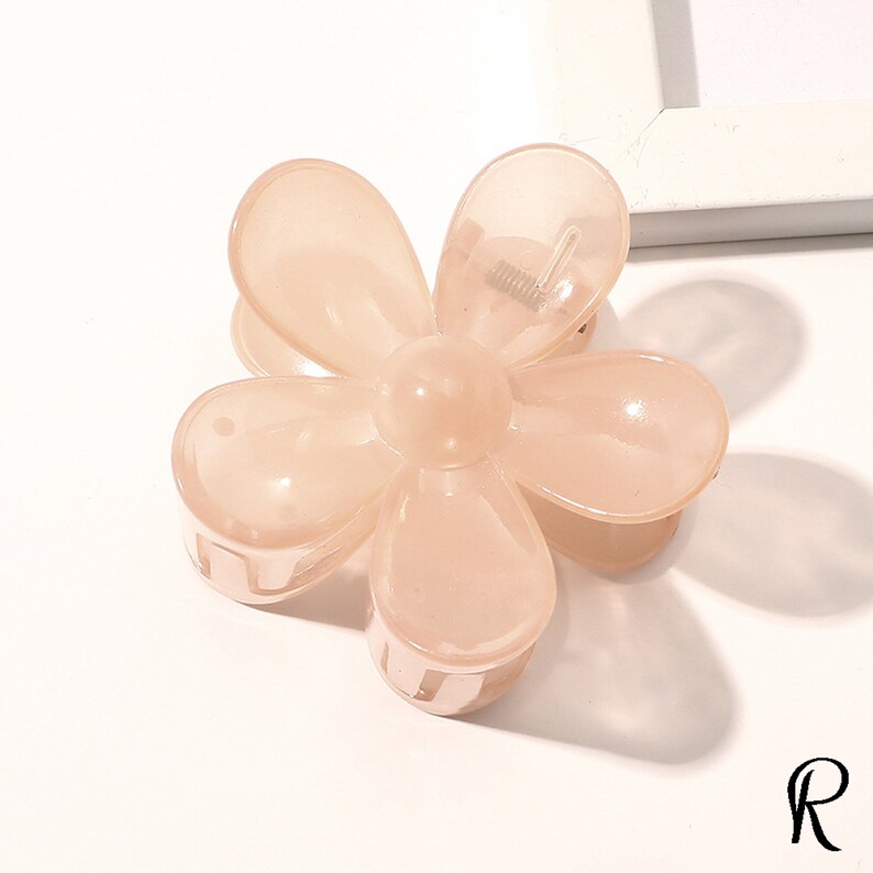 Flower Hair Claw Clip in Rainbow Colors Temperament Flower - Etsy