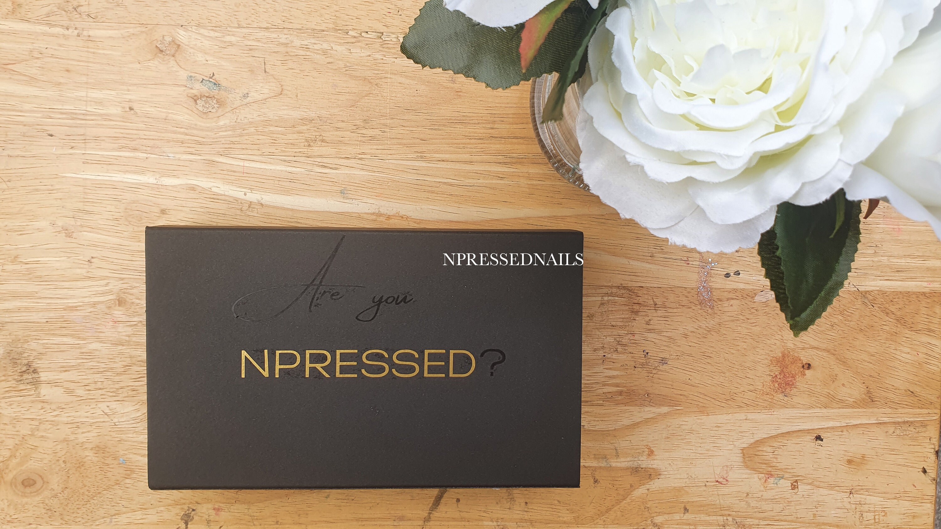 Caja de chocolate... Prensa de lujo en las uñas - Etsy España