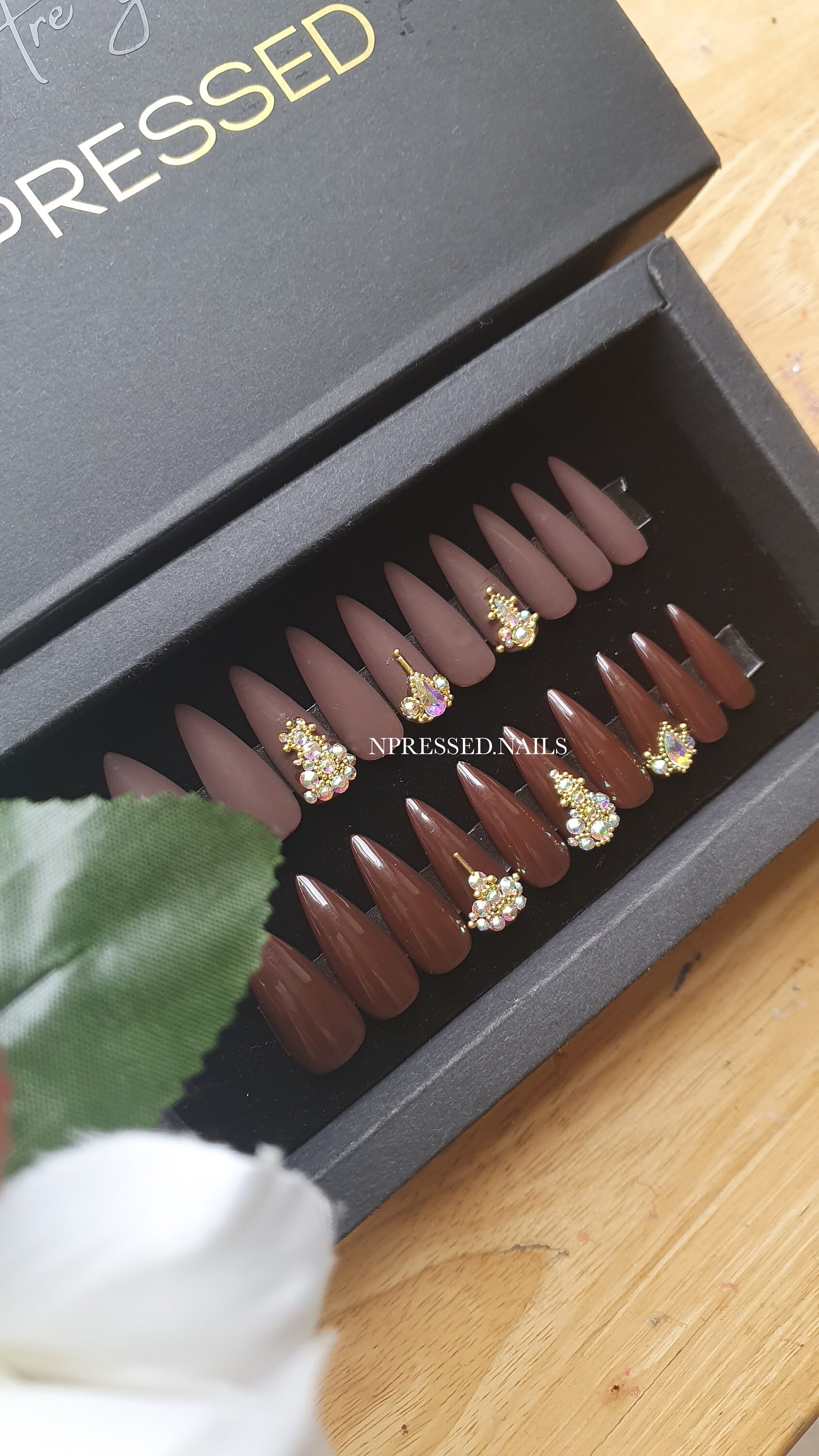 Caja de chocolate... Prensa de lujo en las uñas - Etsy España