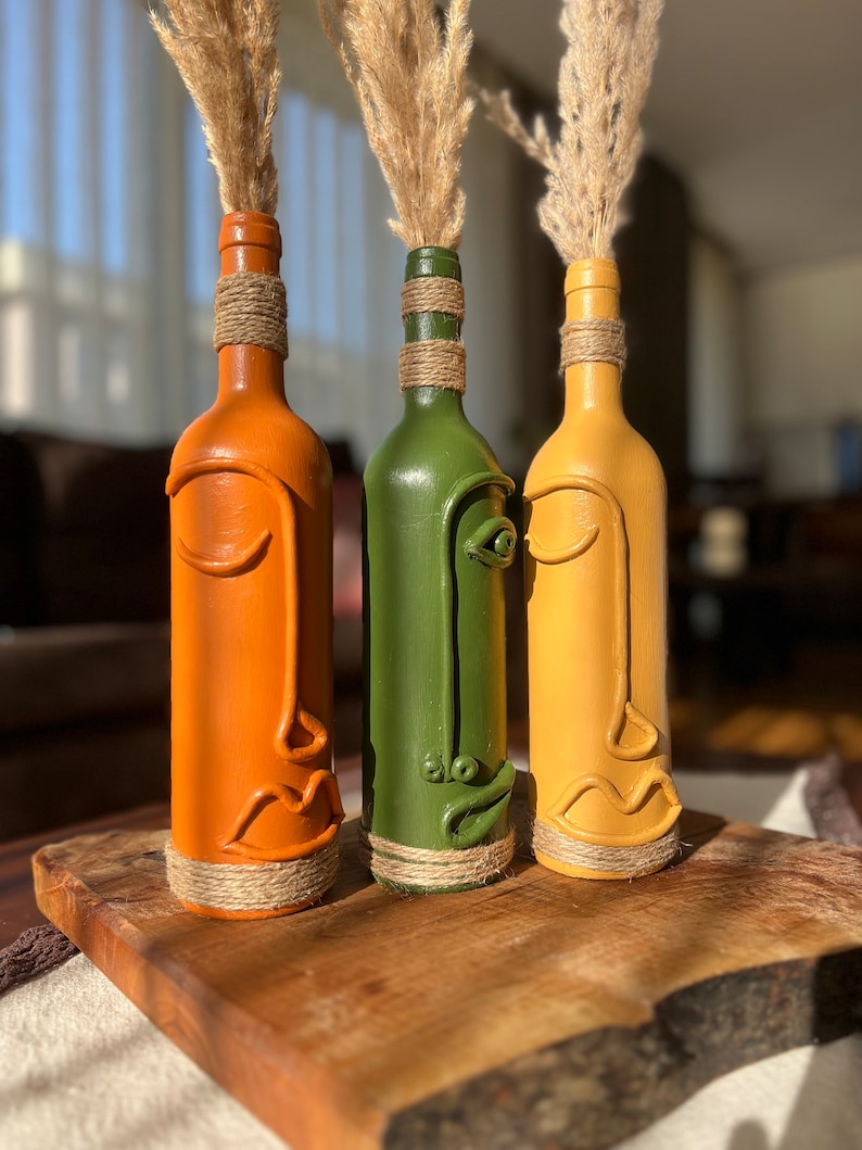Decorative Wine Bottle With It's Elegant Design, Decorative Wine ...