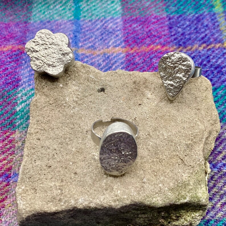 Outlander Ring Fan Jewellery, Lallybroch Gift, Scotland Jewelry, Claire ...