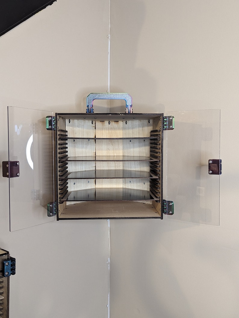 Miniature Corner Display Case / Transport Container - Great for ...