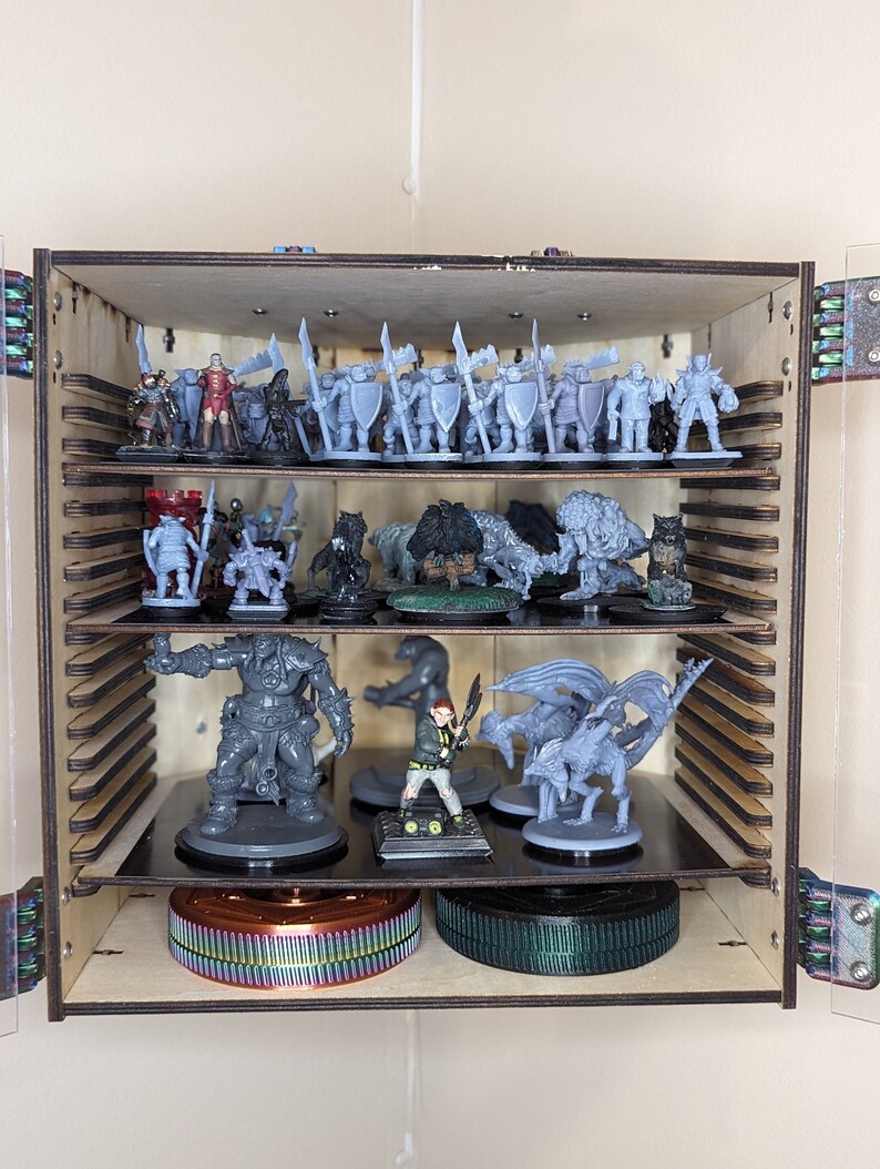 Miniature Corner Display Case / Transport Container - Great for ...