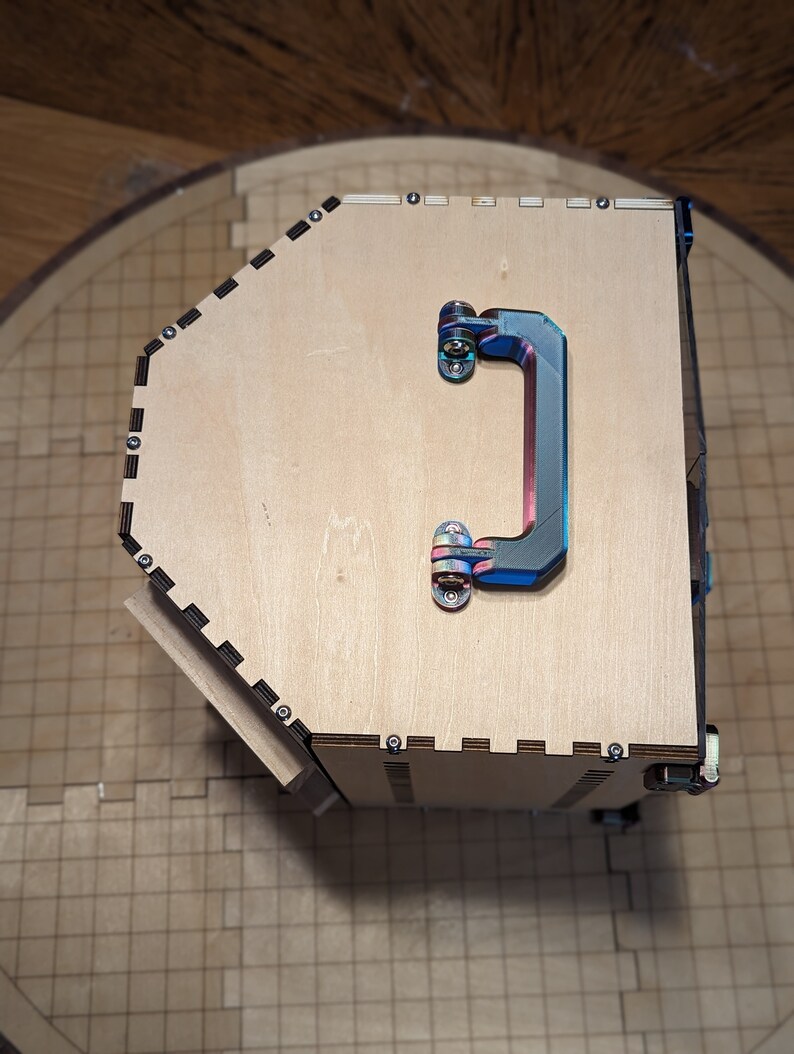 Miniature Corner Display Case / Transport Container - Great for ...