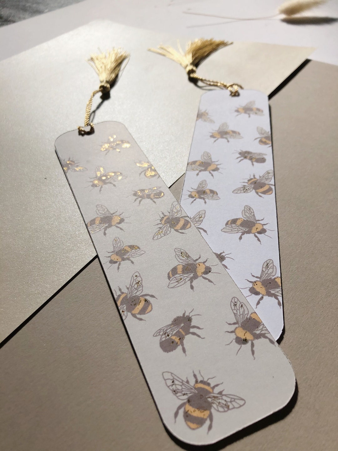 Bees Bookmark With Gold Foil - Bookmark With Golden Tassel, Bookmarks ...