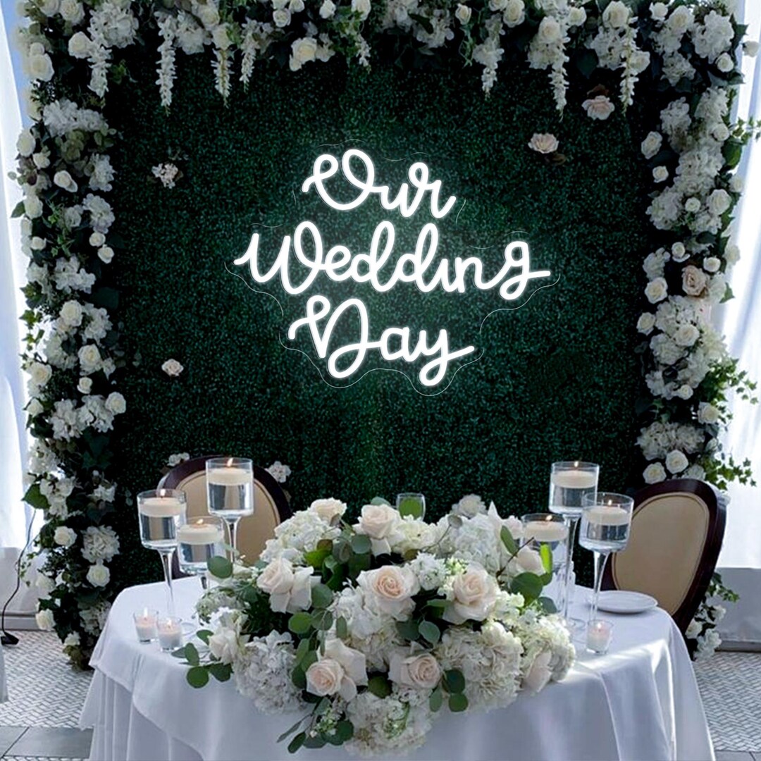 Wedding Day Neon Sign: LED Wall Decor, Bride Party Backdrop - Etsy